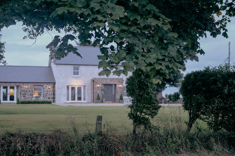 Luxury Homewares & Interior Design Studio – Debbie Hall Home